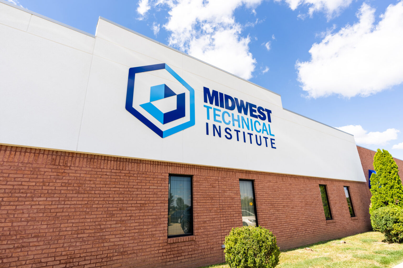 About Us - Midwest Technical Institute