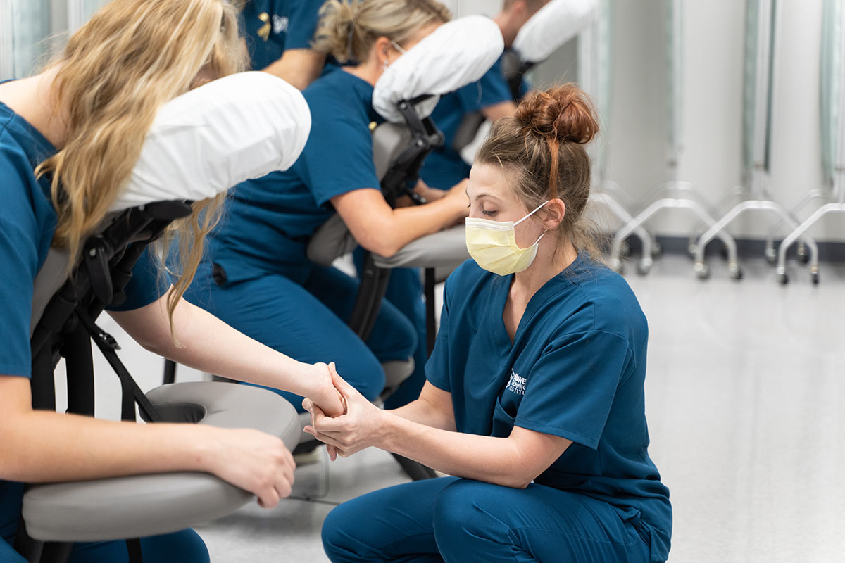 Illinois Massage Therapy Training Program